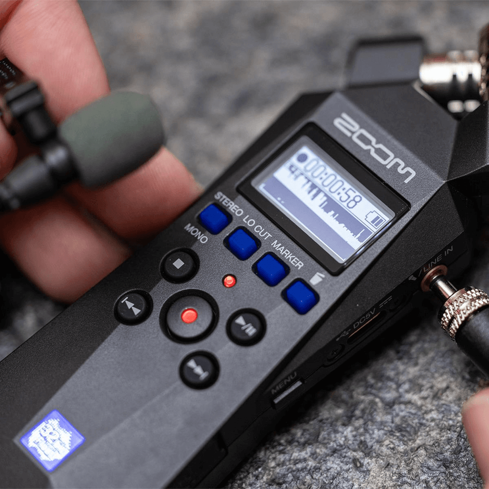 Gravador de Áudio Zoom H1essential - eMania Foto e Video