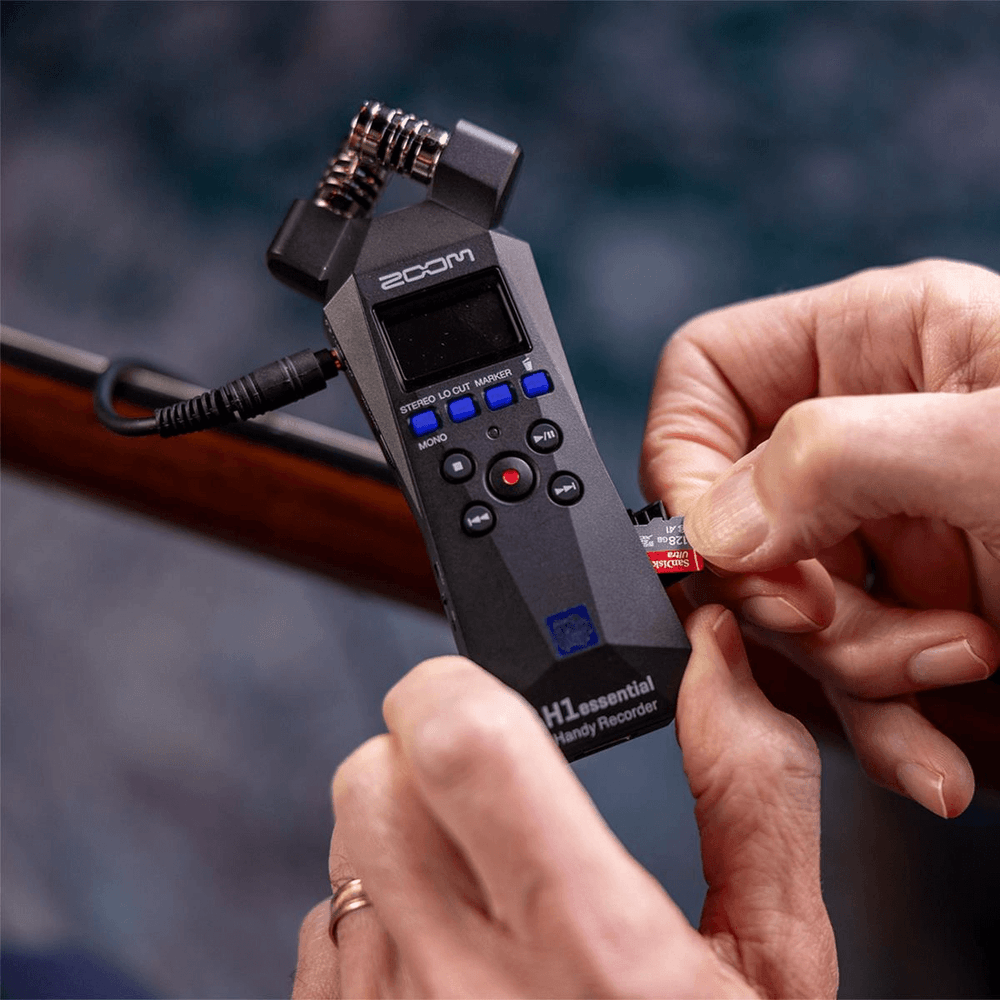 Gravador de Áudio Zoom H1essential - eMania Foto e Video